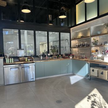 MUUN CHI - Updated April 2025 - 29 Photos & 16 Reviews - 1951 Artesia ...