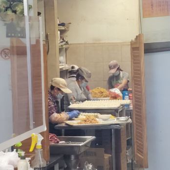 SPRING ROLL HOUSE-DELI - Updated June 2024 - 52 Photos & 85 Reviews ...