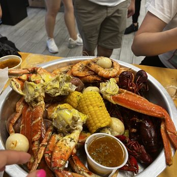 CRAWLINS SEAFOOD - Updated January 2025 - 123 Photos & 53 Reviews - 506 ...