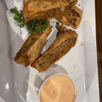 LOCAL TAP & TABLE - Updated January 2025 - 335 Photos & 330 Reviews ...