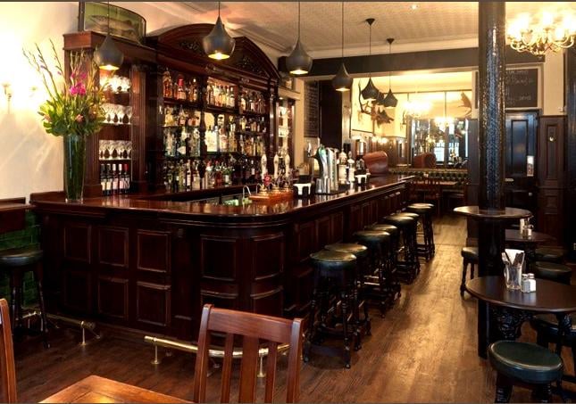 THE HAT AND TUN - Updated May 2024 - 3 Hatton Wall, London, United ...