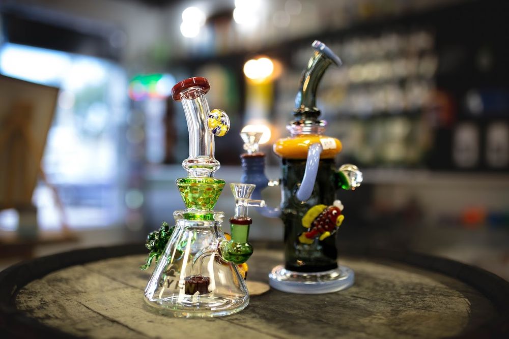 COSMOS SMOKE SHOP - Updated June 2026 - 32 Photos - 8351 FL 54, New ...