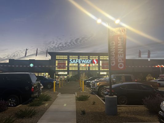 SAFEWAY - Updated July 2025 - 30 Photos & 16 Reviews - 17230 W Peoria ...