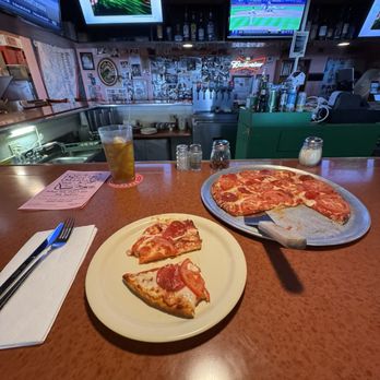 FATSO’S PIZZA - Updated February 2025 - 117 Photos & 226 Reviews - 3131 ...