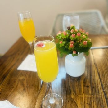 YOLLAH SOCIAL KITCHEN & GARDEN - Updated August 2025 - 181 Photos & 115 ...