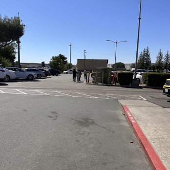 HUCKLEBERRY’S BREAKFAST AND LUNCH - Updated October 2025 - 150 Photos ...