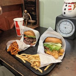 BOB’S ATOMIC BURGERS - Updated November 2025 - 698 Photos & 1089 ...