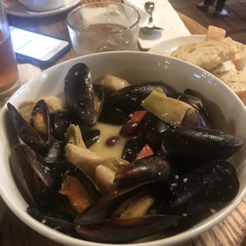 WALKER ROADHOUSE - Updated January 2026 - 52 Photos & 154 Reviews ...