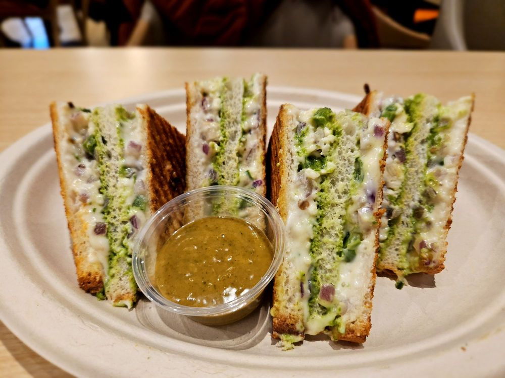 FREEZELAND - Updated December 2025 - 12 Photos - 1245 N Roselle Rd ...