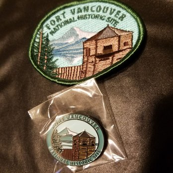 FORT VANCOUVER VISITOR CENTER & GIFT SHOP - Updated October 2025 - 14 ...