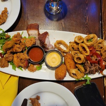 BONFIRE RESTAURANT AND LOUNGE - Updated July 2025 - 376 Photos & 237 ...