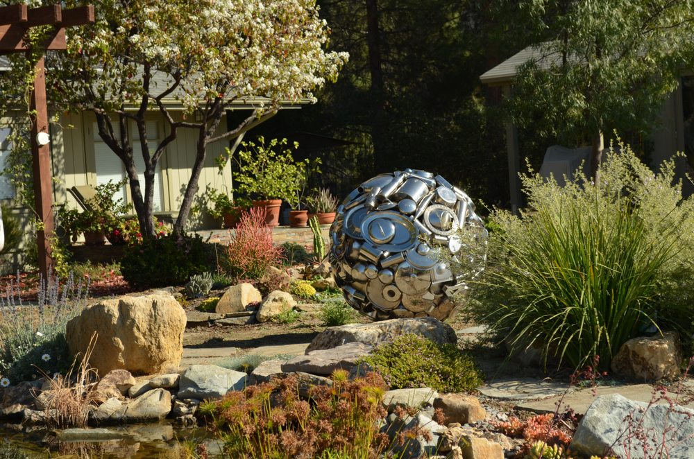 MODIFIED LANDSCAPE DESIGN - 43 Photos - 14848 Gotham St, North Hills ...