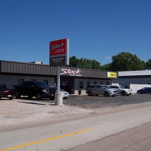 CROSS AUTO BODY & TOWING - Updated June 2025 - 10 Photos & 11 Reviews ...