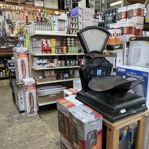 LOWE’S OUTLET - Updated July 2025 - 11974 Paul Mayer Ave, Bridgeton ...