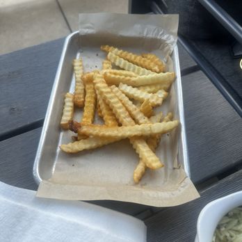 GRAHAM ST. PUB & PATIO - Updated June 2026 - 136 Photos & 161 Reviews ...
