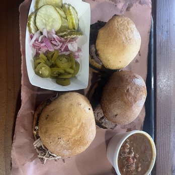 ERIC’S FAMILY BARBECUE - Updated September 2024 - 614 Photos & 836 ...