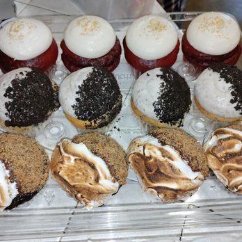 BAKED BAKE SHOP - Updated May 2025 - 84 Photos & 73 Reviews - 3401 ...