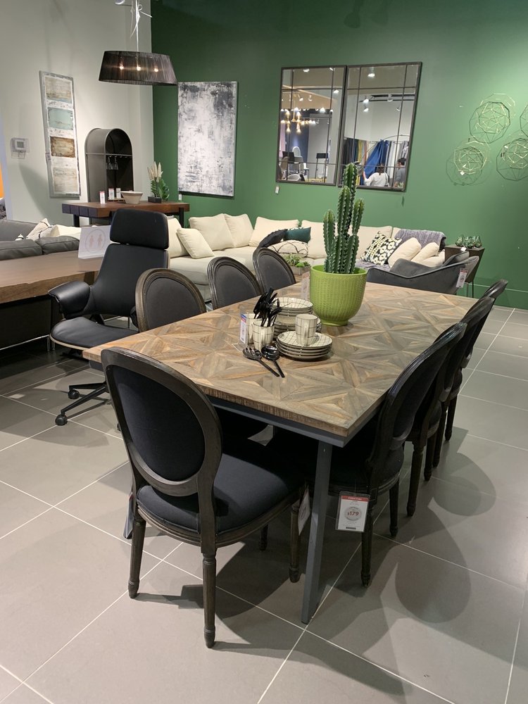 STRUCTUBE - Updated September 2024 - 160 North Queen Street #1, Toronto ...