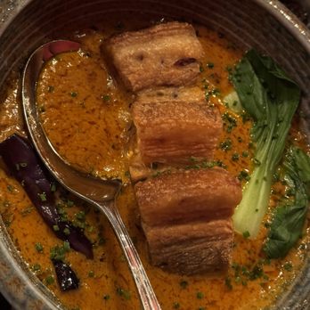 GUGU ROOM - Updated July 2024 - 385 Photos & 122 Reviews - 143 Orchard ...