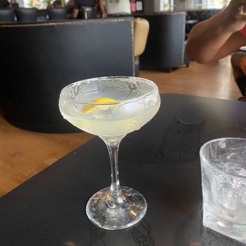 VOLARE RESTAURANT AND BAR - Updated May 2025 - 238 Photos & 285 Reviews ...