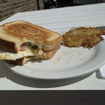 LEVITY BREAKFAST HOUSE - Updated July 2024 - 29 Photos & 26 Reviews ...