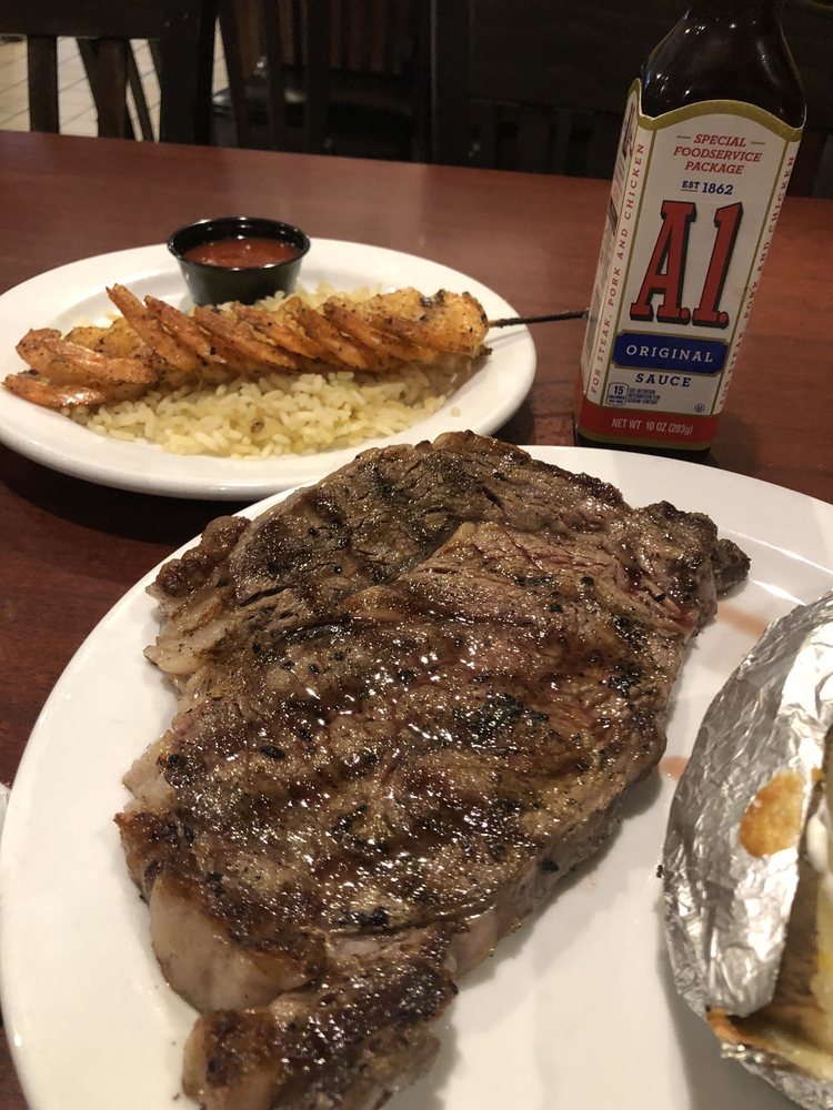 YANNI’S GRILLE - 24 Photos & 27 Reviews - 19 S Spring St, Sparta ...