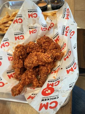 CM CHICKEN - Updated December 2025 - 11 Photos - 6600 Bardstown Rd ...