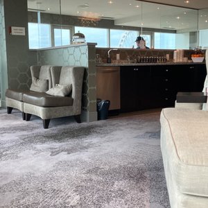 SECRET GARDEN SPA - 6 Picton Street, Niagara-on-the-Lake, Ontario - Day ...