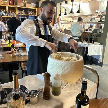 FERRARO’S KITCHEN with photos - Updated August 2024 - 112 Photos & 126 ...