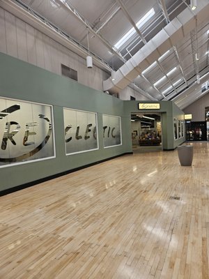 RECLECTIC - Updated January 2026 - 15 Photos & 14 Reviews - 1455 ...