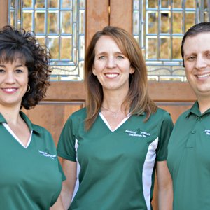 FAMILY HEALTHCARE NETWORK - Updated April 2025 - 20 Reviews - 401 E ...