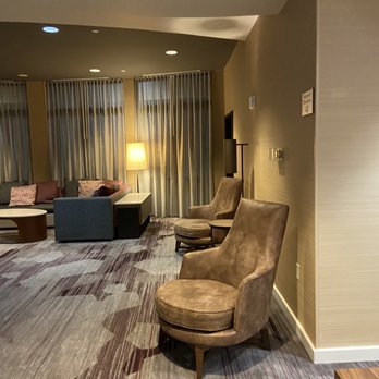 COURTYARD BY MARRIOTT PROVIDENCE WARWICK - Updated December 2025 - 53 ...