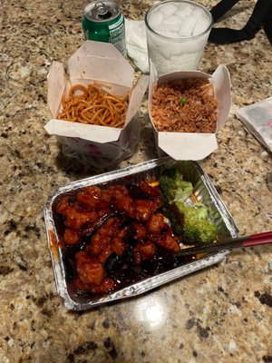 CHI LIN RESTAURANT - 60 Photos & 66 Reviews - 2137 N Courtenay Pkwy ...