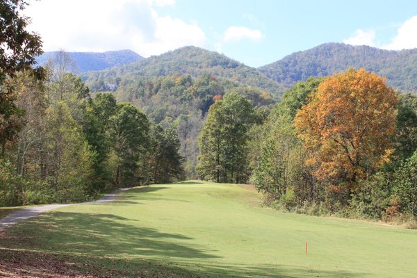 SMOKY MOUNTAIN COUNTRY CLUB - 35 Photos - Golf - 1300 Conleys Creek Rd ...