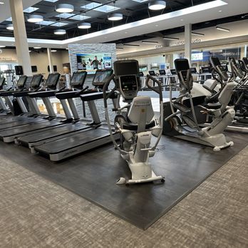 ONELIFE FITNESS - PERIMETER SPORTS CLUB - Updated October 2025 - 121 ...