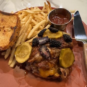 MISFIT KITCHEN - Updated February 2025 - 115 Photos & 55 Reviews - 111 ...