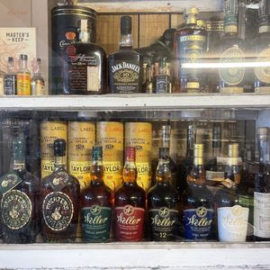 MICKY FINN’S LIQUOR AND BEVERAGE - Updated December 2025 - 30 Photos ...