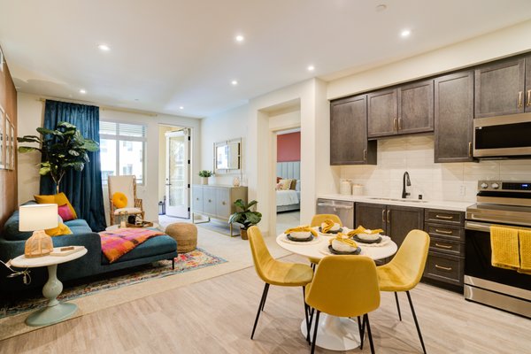 BOLSA ROW APARTMENTS - 40 Photos - 15100 Brookhurst St, Westminster ...