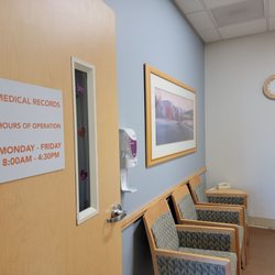 MERCY GILBERT MEDICAL CENTER - 103 Photos & 327 Reviews - 3555 S Val ...