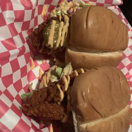 BUCKY’S HOT CHICKEN - 140 Photos & 162 Reviews - 1517 18th St ...