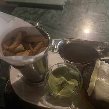 CHELSEA LIVING ROOM - Updated November 2024 - 67 Photos & 19 Reviews ...