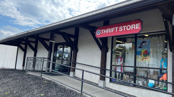 AMERICAN RESCUE WORKERS THRIFT STORE - Updated May 2026 - 1221 W 4th St ...