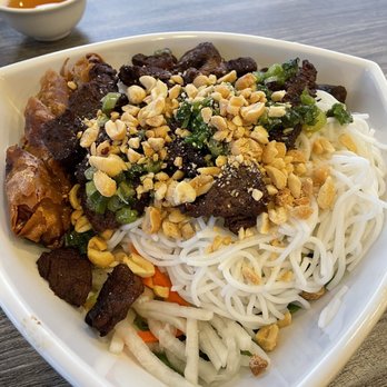 MAMAMI VIETNAMESE KITCHEN - Updated December 2025 - 102 Photos & 85 ...