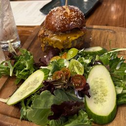 JASPER’S BACKYARD - Updated December 2025 - 367 Photos & 415 Reviews ...