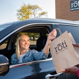 ROTI - Updated September 2025 - 140 Photos & 117 Reviews - 80 E Lake St ...