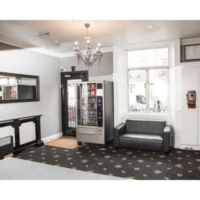 THE TUDOR INN HOTEL - Updated September 2024 - 73 Warwick Way, London ...