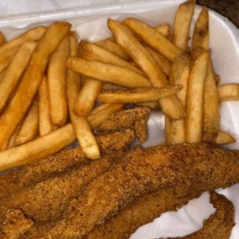 HUNCHO’S FRIED CHICKEN & BURGERS - Updated February 2025 - 86 Photos ...