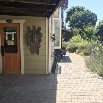 BRICKMAIDEN BREADS - Updated August 2024 - 66 Photos & 86 Reviews - 40 ...