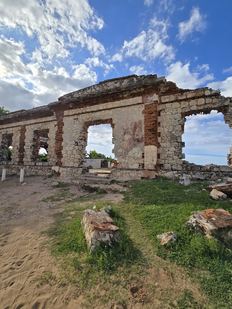FARO PUNTA DE BORINQUEN - LIGHTHOUSE - Updated May 2026 - Ave Borinquen ...