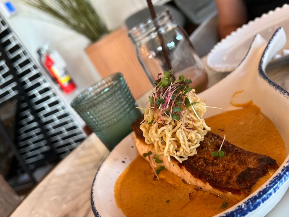 FARMERS COMMONS - 158 Photos & 48 Reviews - 111 Via Francesco, Florence ...